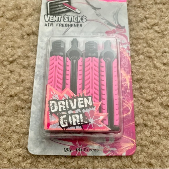 Refresh | Accessories | Nwt Driven By Refresh Pink Driven Girl Vent ...